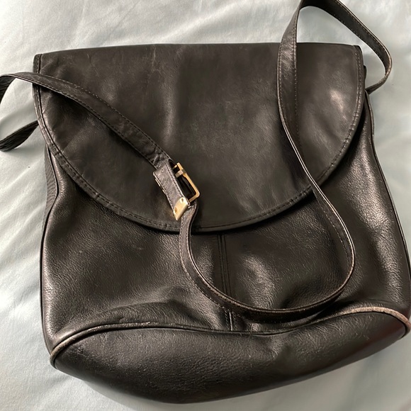 Sabrina | Bags | Vintage Sabrina Black Leather Crossbody | Poshmark